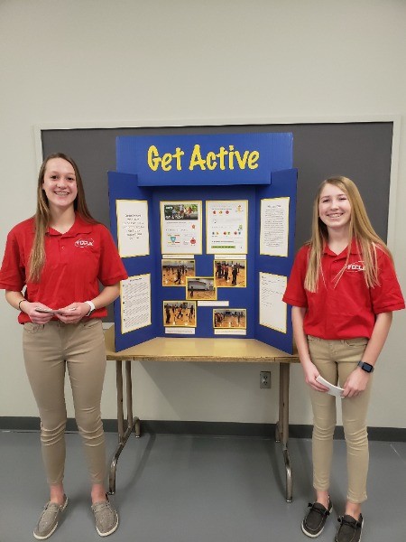 Leigh Community Schools - All FCCLA STAR Participants Qualify for State!