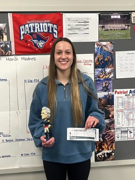 Leigh Community Schools - Baylee Settje Wins “Presidential March Madness”